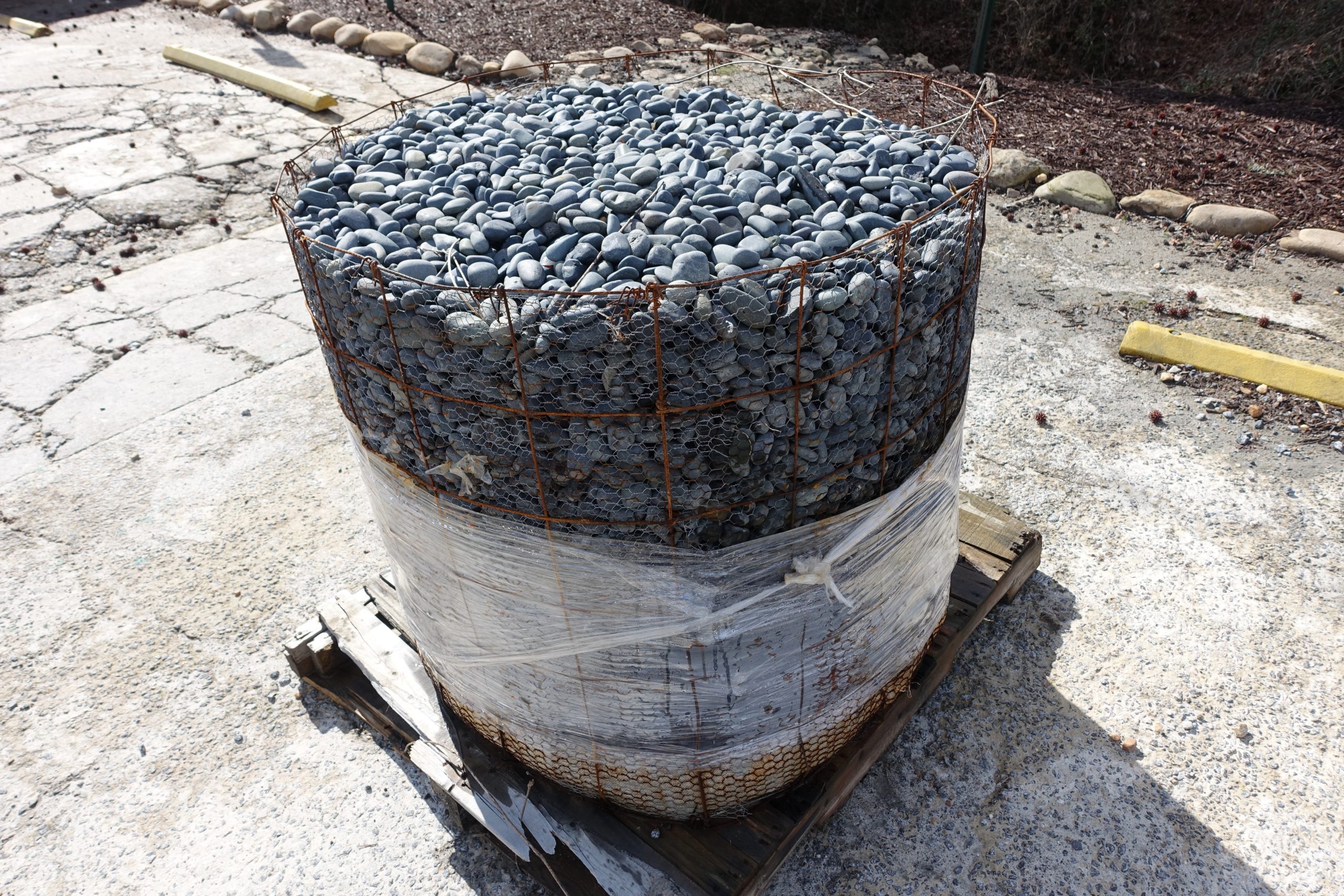 .5”-1" Mexican beach Rock Pallet