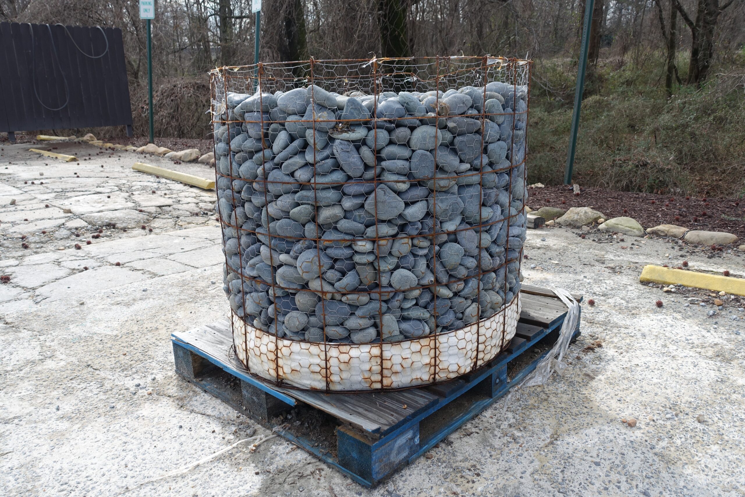 2”-3 Mexican beach Rock Pallet