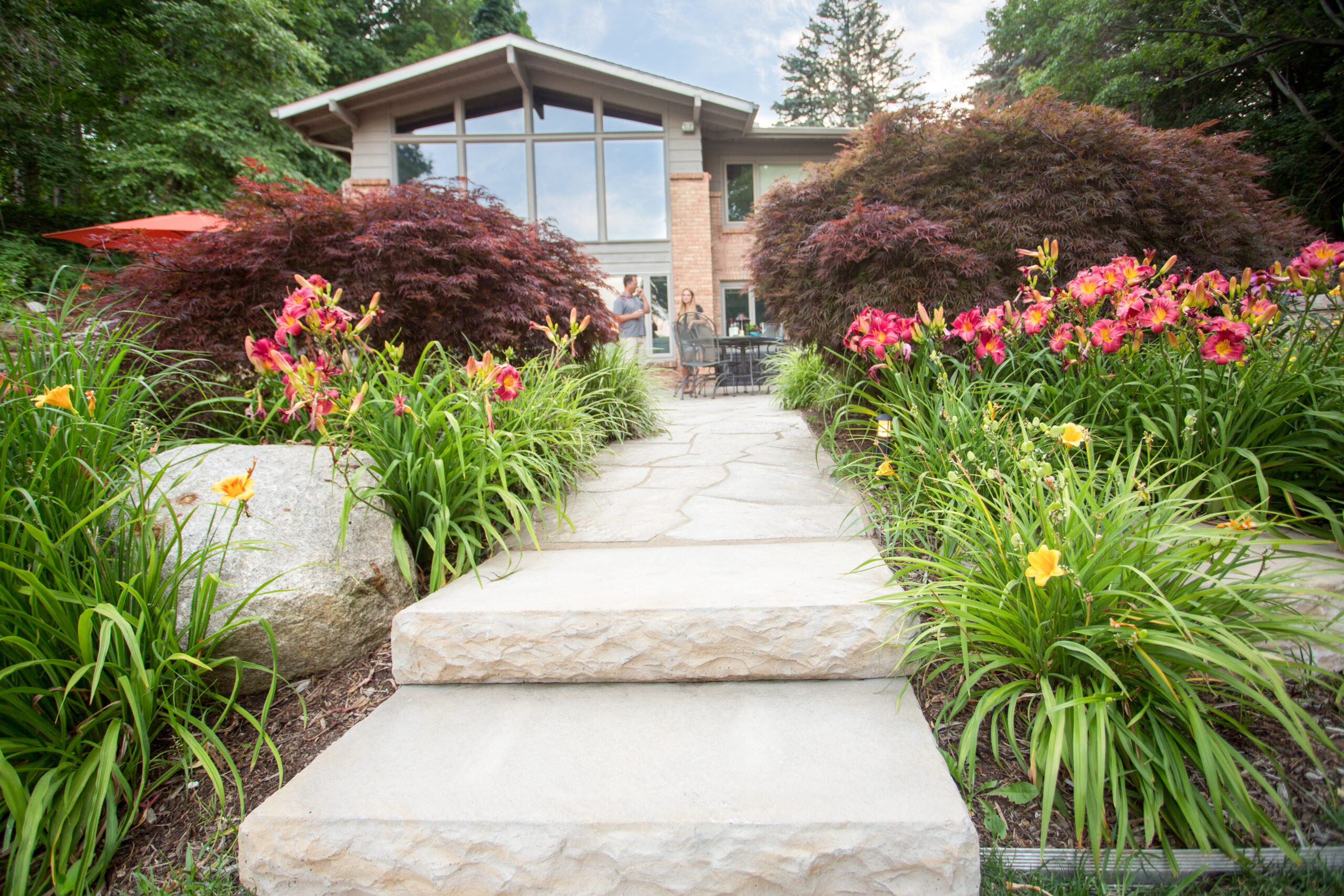 36" Dimensional Step, Buff - Georgia Landscape Supply
