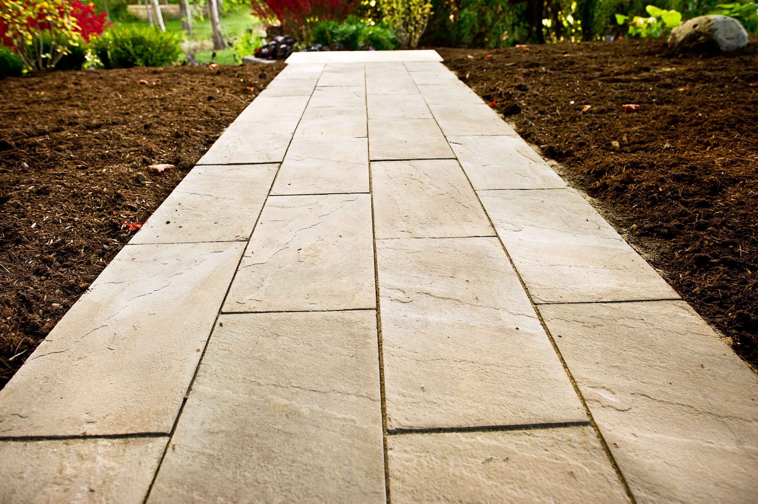 Linear Flagstone, Buff - Georgia Landscape Supply
